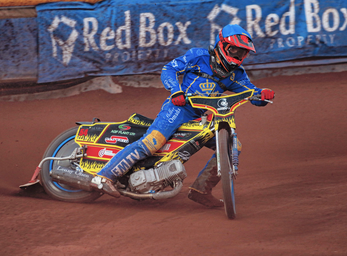 Max James back with the Edinburgh Monarchs for 2025 - Speedway Hub UK
